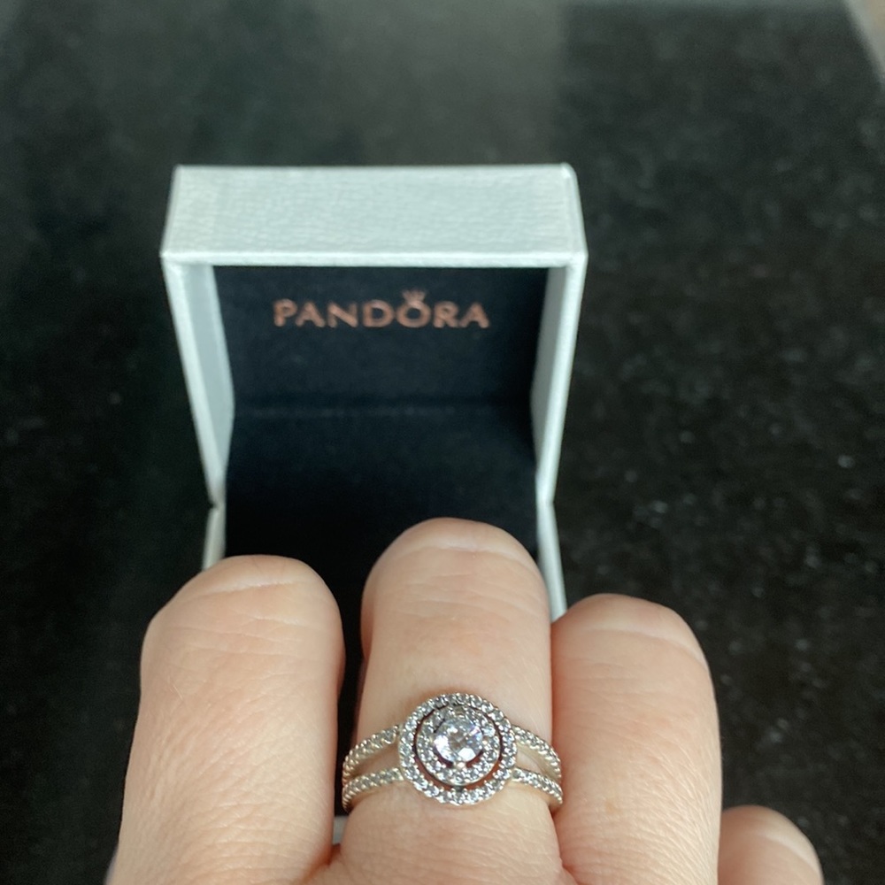 Pandora Sparkling Double Halo Ring - Gem